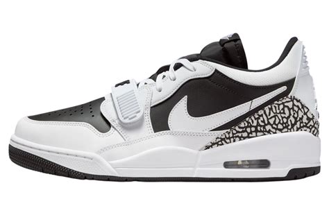 Jordan Legacy 312 Low Reverse Panda Oct 2025 Cd7069 111