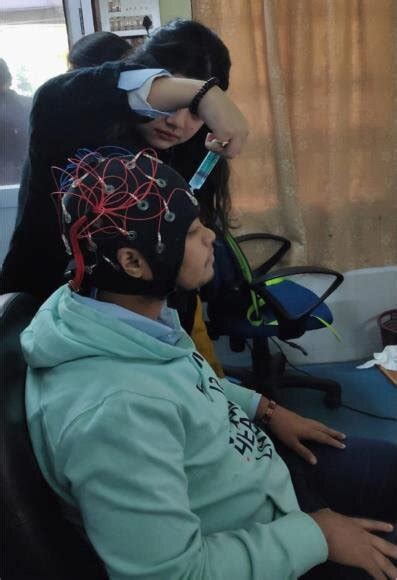 Eeg Recording Using Emotiv Epoc Flex Gel Kit Download Scientific Diagram
