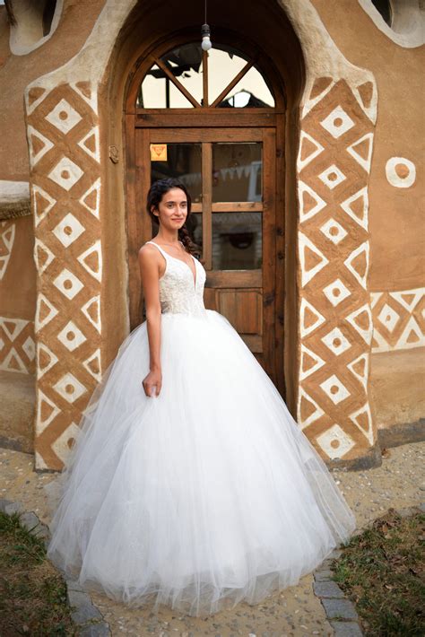 Лора Модна къща ЛИТА