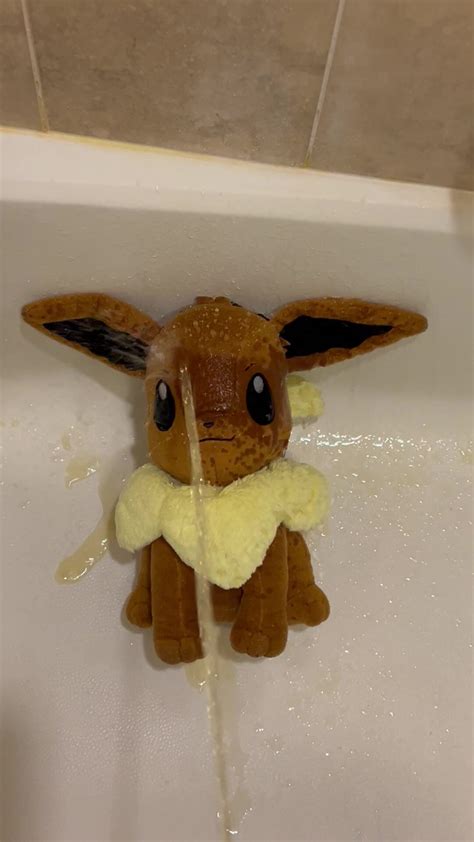 Eevee Gets A Golden Shower ThisVid Com