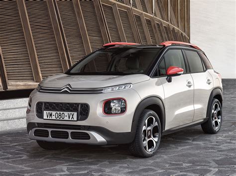 Irish Cartravel Magazine New Small Crossover From Citroen