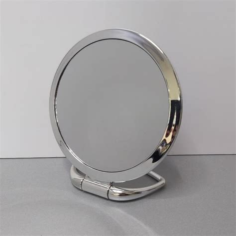 Двостороннє косметичне дзеркало для макіяжу на підставці кругле 15 см Mirror 3108 сталеве фото