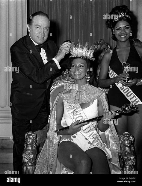 Miss World 1970 201170 Bob Hope Crowns Miss Grenada Miss World