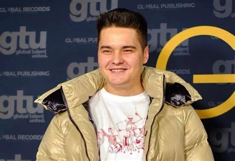 Selly I A F Cut Visul Realitate Pre Ul Exorbitant Al Noii Sale Ma Ini Replicaonline Ro