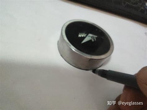 如何确定一个圆的圆心