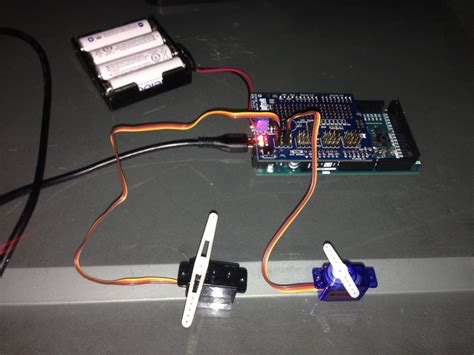 Clints Projects Servo Controller Servo Control Via Serial Monitor