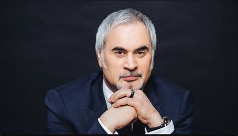 В росії масово скасовують концерти Ані Лорак Повалій і Валерія Меладзе та вимагають вигнати їх