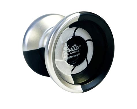 Shutter Wide Angle Yoyo N Gentrystein