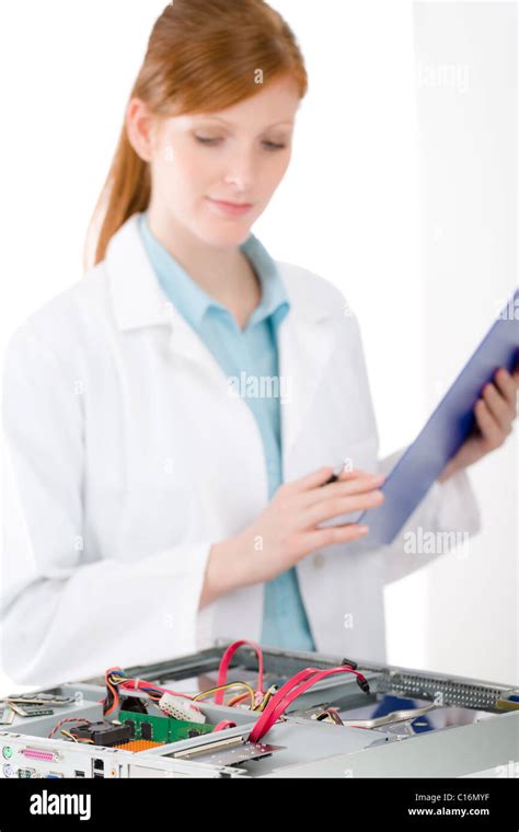 Female Support Computer Engineer IT Woman Repair Defect Stock Photo Alamy