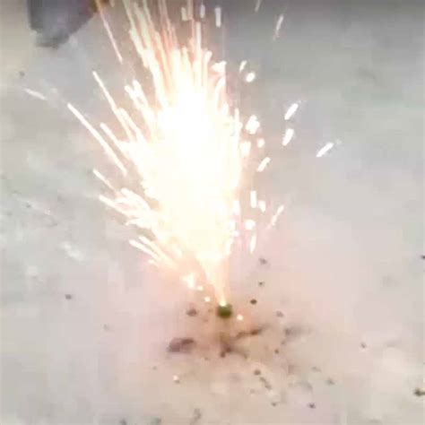 Stroboskop Ground Flashing Fireworks By Klasek Showtime Fireworks
