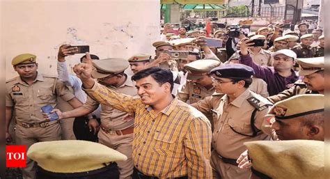 Irfan Irfan Solanki Produced In Court To Remain In Custody Till March