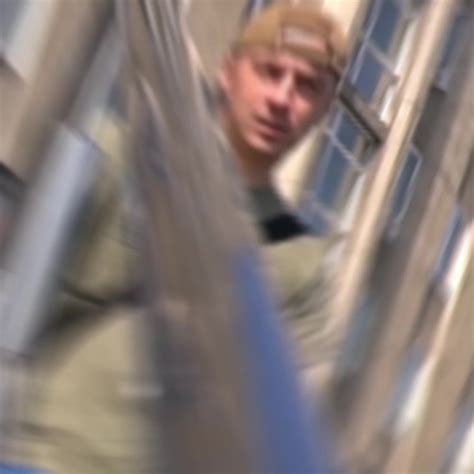 Дякую всім хто допомагає збирати гроші на протези для наших військових Нашим героям які