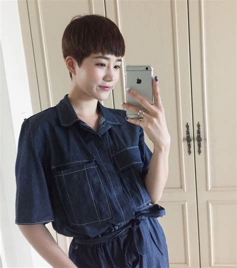 여름 여자 숏컷 코디 화이트 숏팬츠 점프수트 데일리룩 센티멘탈 블로그 네이버 블로그