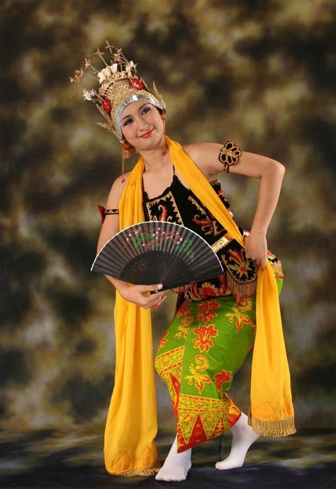 Gandrung Banyuwangi Dance From East Java Mode Cyberpunk Pakaian Tari Gambar Tarian