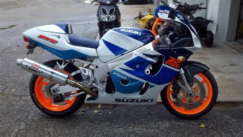 1998 Suzuki Gsx R 750 Motozombdrivecom