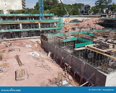 Building Substructure And Super Structure Under Construction Using The