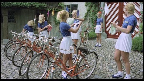 Six Swedes On A Campus Six Schwedinnen Im Pensionat Rock Shock Pop Forums Cult Movie