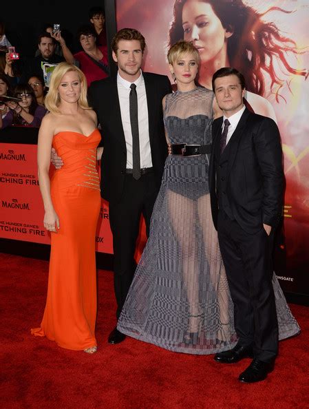 헝거게임 캣칭파이어 La프리미어 제니퍼로렌스 11 18 해외 연예가 소식 네모판