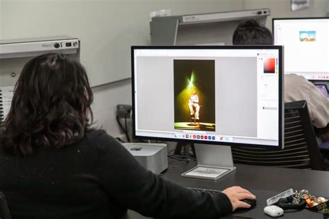 Creative Technologies Justice Focused Online Arts Major At Ucsc