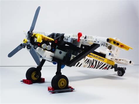 Lego Moc 241131 Improved Bush Plane By Rorker Rebrickable Build