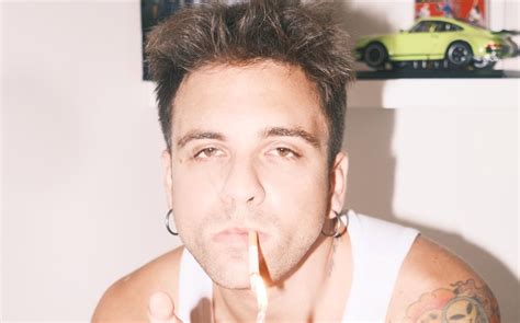 Alessio Bernabei Nuove Foto In Mutande Bitchyx