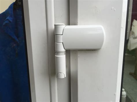 Remove Flag Hinge Upvc At Albert Potter Blog