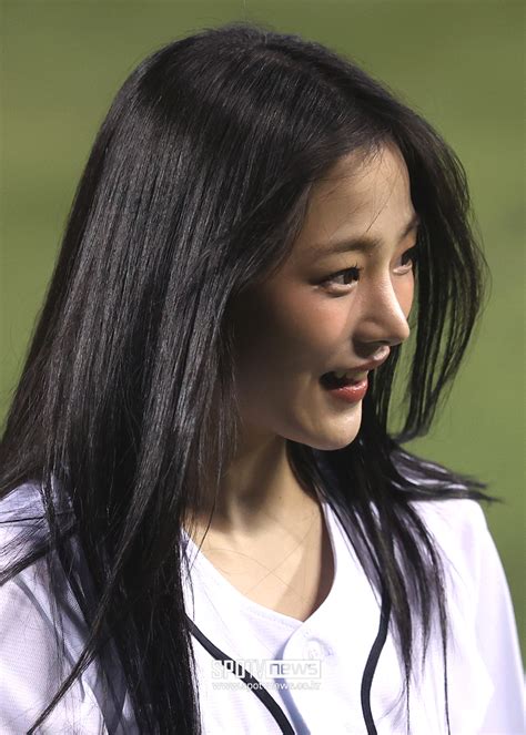 [포토s] 뉴진스 민지 빛나는 명품 콧날