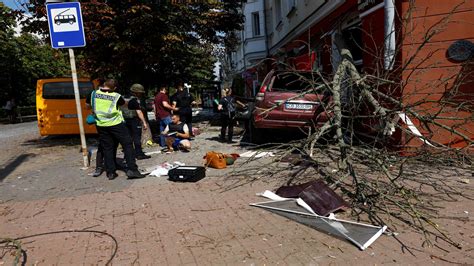 Zelenskyy Vows Retaliation For Chernihiv Attack That Killed 7 People