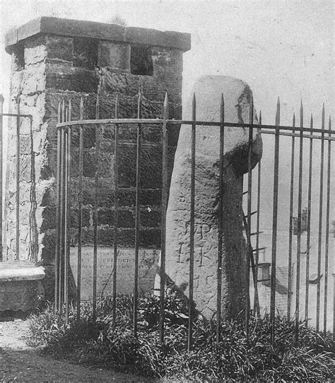 Tour Scotland Old Photograph Granny Kempock Stone Gourock Scotland
