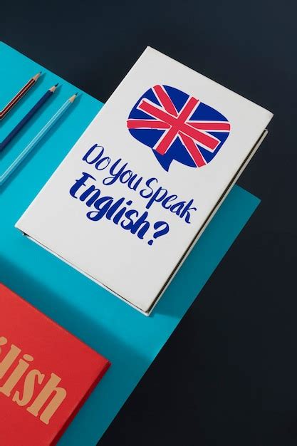 Ассортимент английских книг натюрморт | Бесплатно Фото