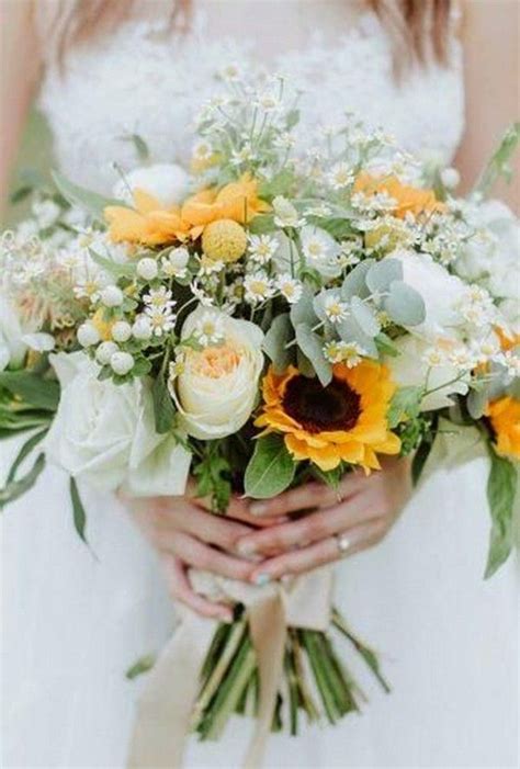 22 Sunny Yellow Wedding Bouquet Ideas 2024 🌻
