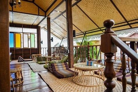 Desain Cafe Lesehan Outdoor Dan Indoor Gaya Minimalis Sederhana