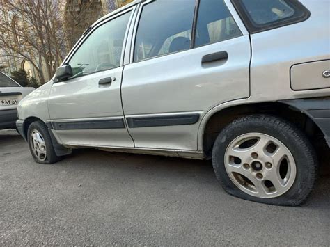 عامل آسیب رسان به خودروها در خیابان‌ جمهوری قم دستگیر شد ایرنا