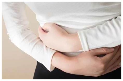 Sakit Perut Melilit Begini Cara Mengatasi Koran Mandala