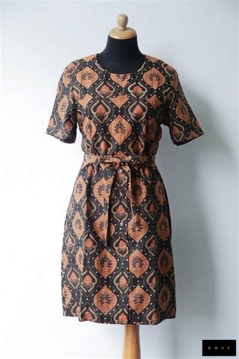 20 Dress Batik Jawa Trend Inspirasi