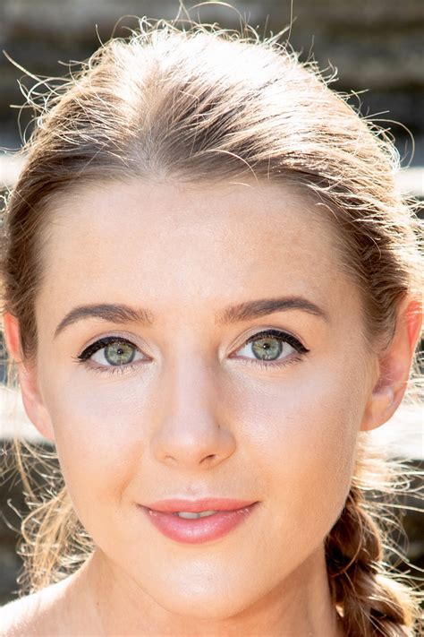 Olga Sybil Кінобаза