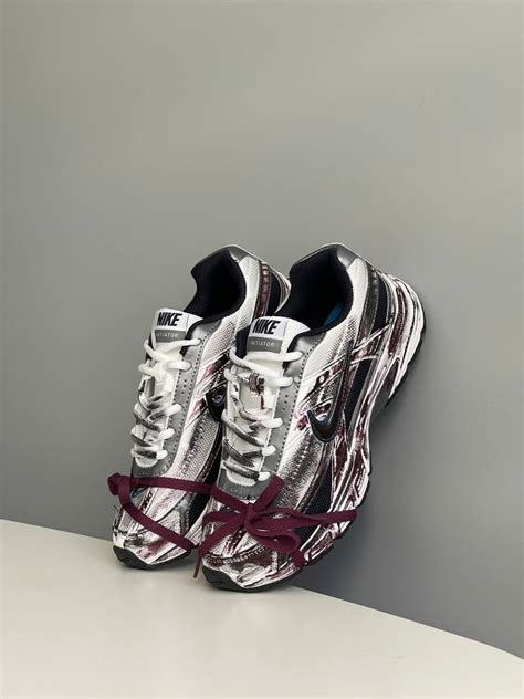 Nike Initiator Custom White Purple Takeshoes