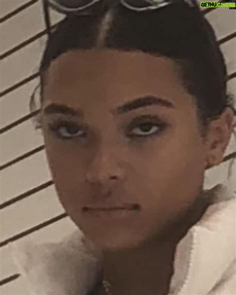 Sofia Bryant Instagram Ive Been Vegetarian For 2 Weeks Gethu Cinema