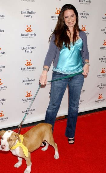 Holly Marie Combs Feet Aznudefeet Holly Marie Combs Feet Aznudefeet