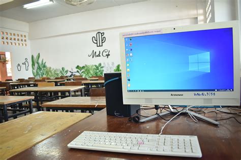 ครูไอเดียเริส ตกแต่งห้องเรียนสไตล์มินิมอล เหมือนนั่งเรียนอยู่ในคาเฟ่