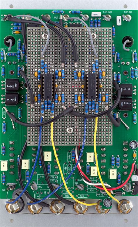Modularsynthesis Buchla 207 Mixerpreamp