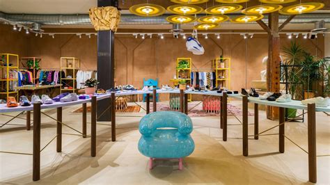 We Have A Duty To Honour Plastics Says Smile Plastics Rosalie Mcmillan