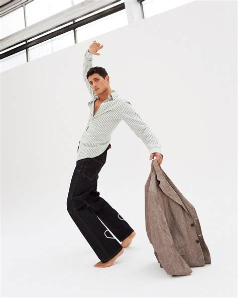 Emanuel Caserios Feet