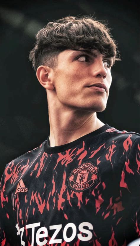 garnacho fotos de fútbol jugadores de fútbol futbolistas guapos