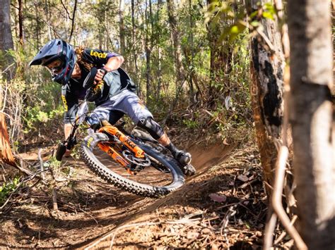 News Fox Superflow Sealed By Stans