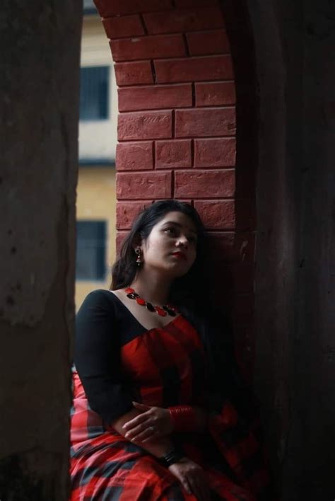 মন মাঝি বছর কয়েক আগে খুব কাছের এক মানুষের উপর রাগ করেছিলাম৷ খুবই সামান্য বিষয়ে৷মানুষটাকে যা