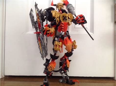 An Old Makuta Moc I Made For The Final Bionicle Contest Rbioniclelego