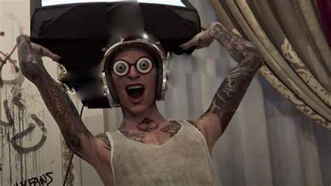 Tommy Lee Depicts A “dysfunctional Orgy From Hell” In New “bouncy