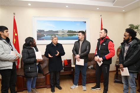 校长李俊与留学生座谈交流 信阳师范大学新闻网