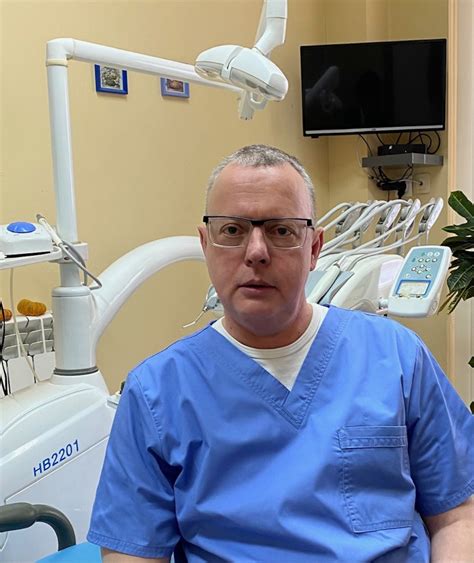 Д р Бранимир Тънков Зъболекар Стоматолог София Супердок